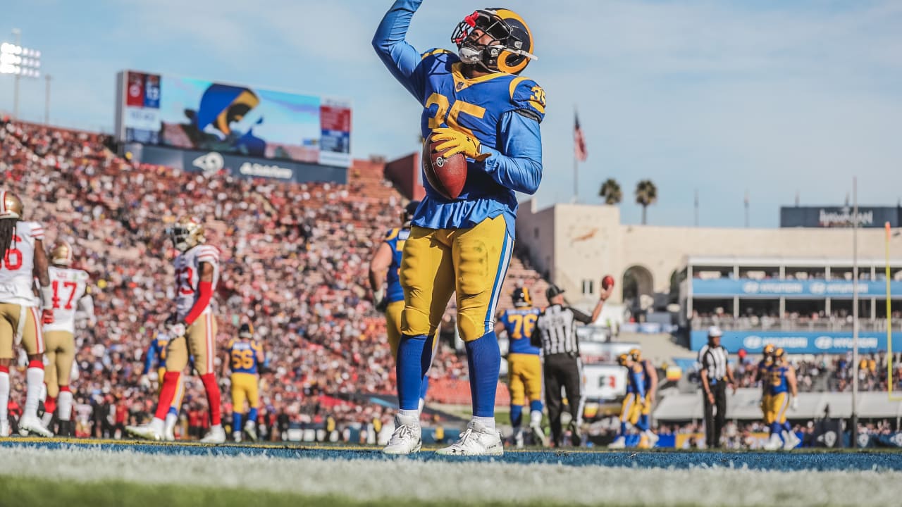 C.J. Anderson Ready for the Playoffs after Consecutive 100-yard ...