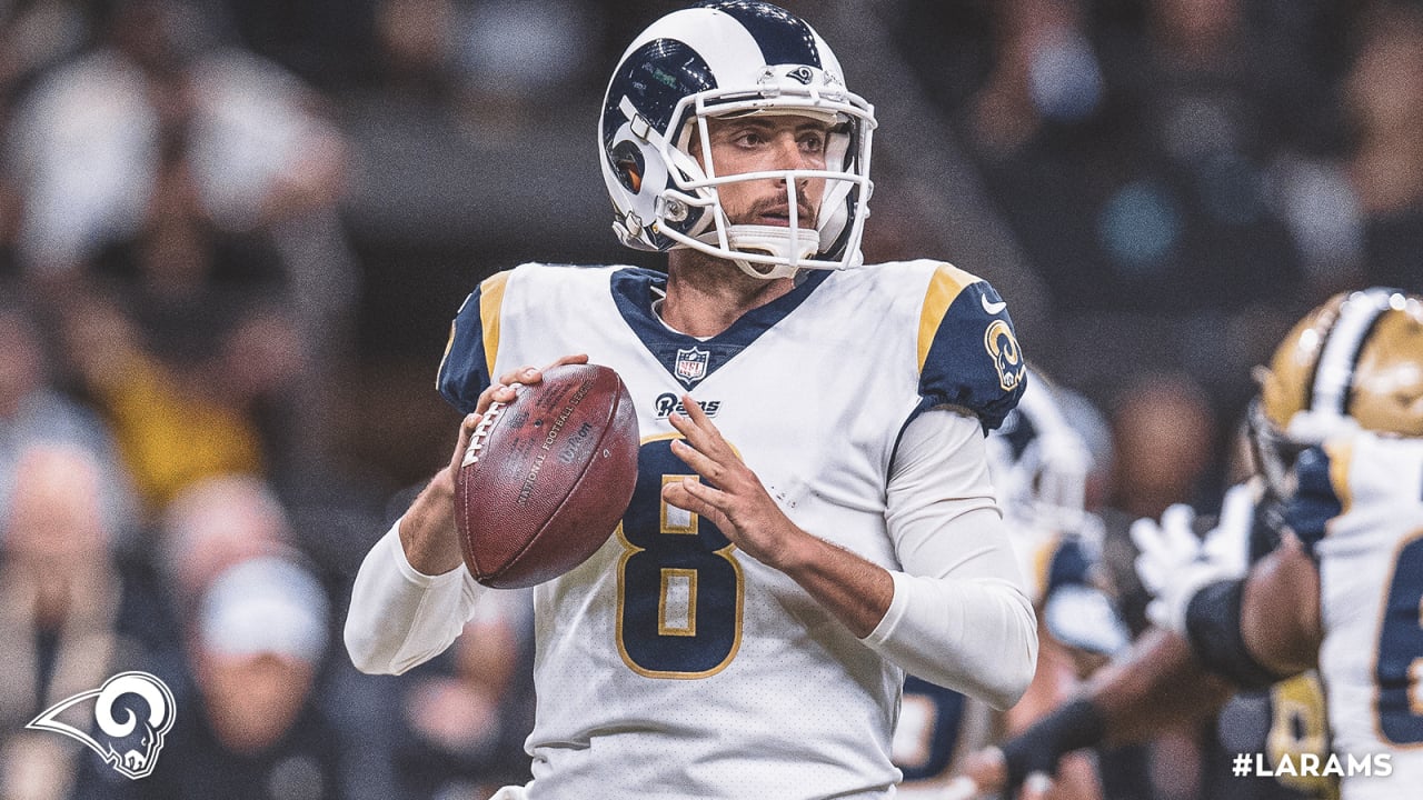 Rams sign two players to free agent contracts