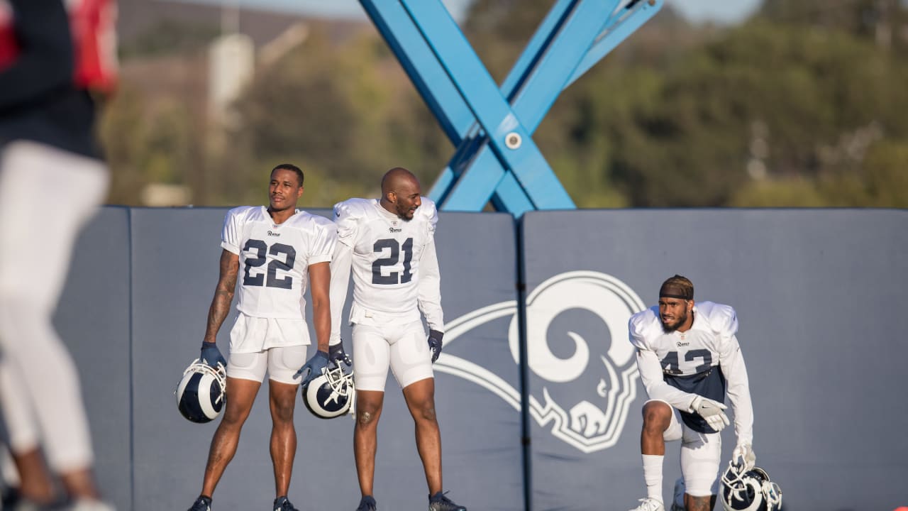 Going Against Rivers, Rams Have Benefit of Experience