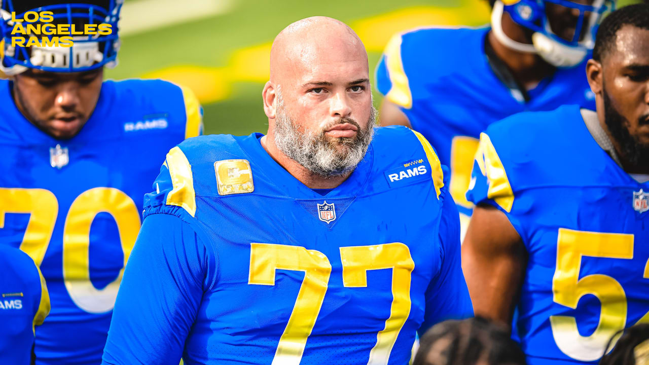 Rams offensive lineman Andrew Whitworth's knee injury not season-ending ...