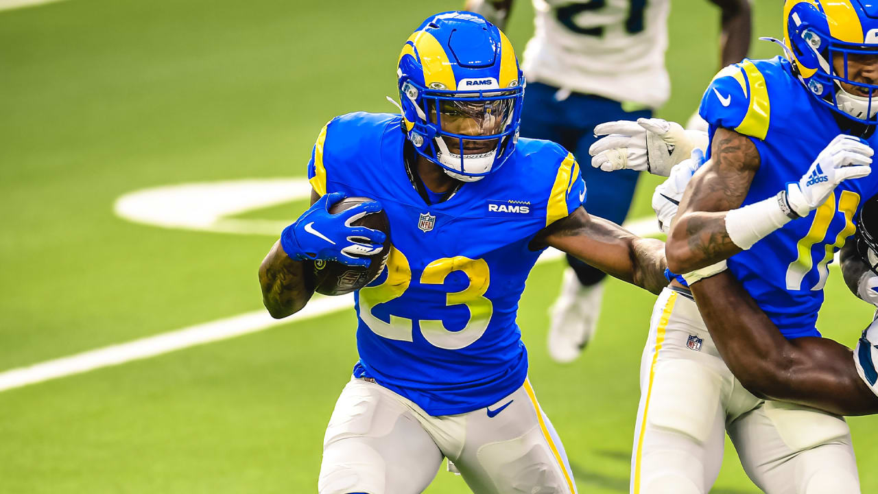 Cam Akers churns feet for 17-yard scamper against Seahawks