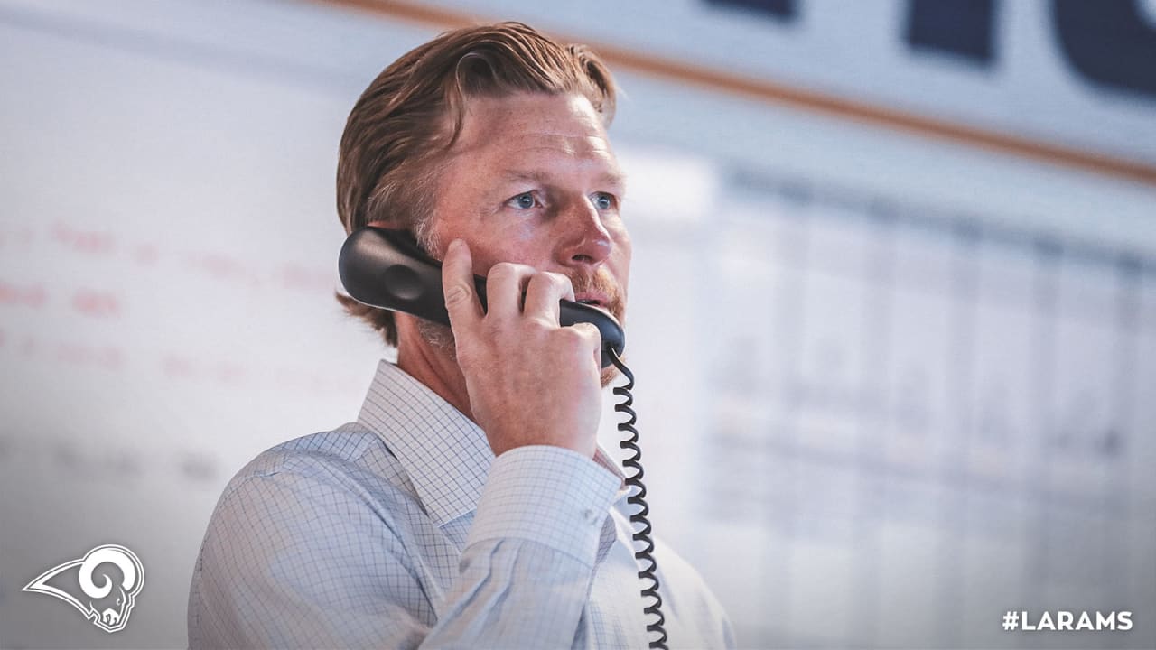 Inside the draft room: Rams trade back on Day 1