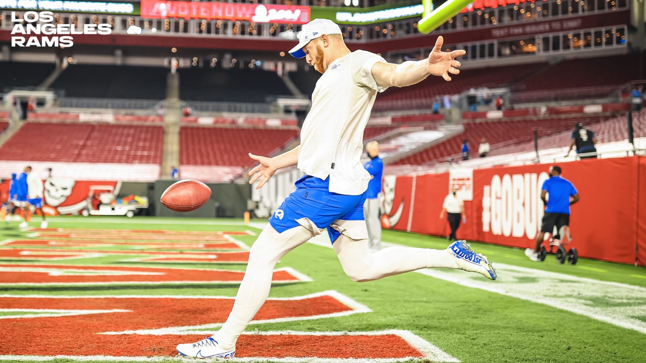 PHOTOS: Rams players hit the field for pregame vs. Buccaneers