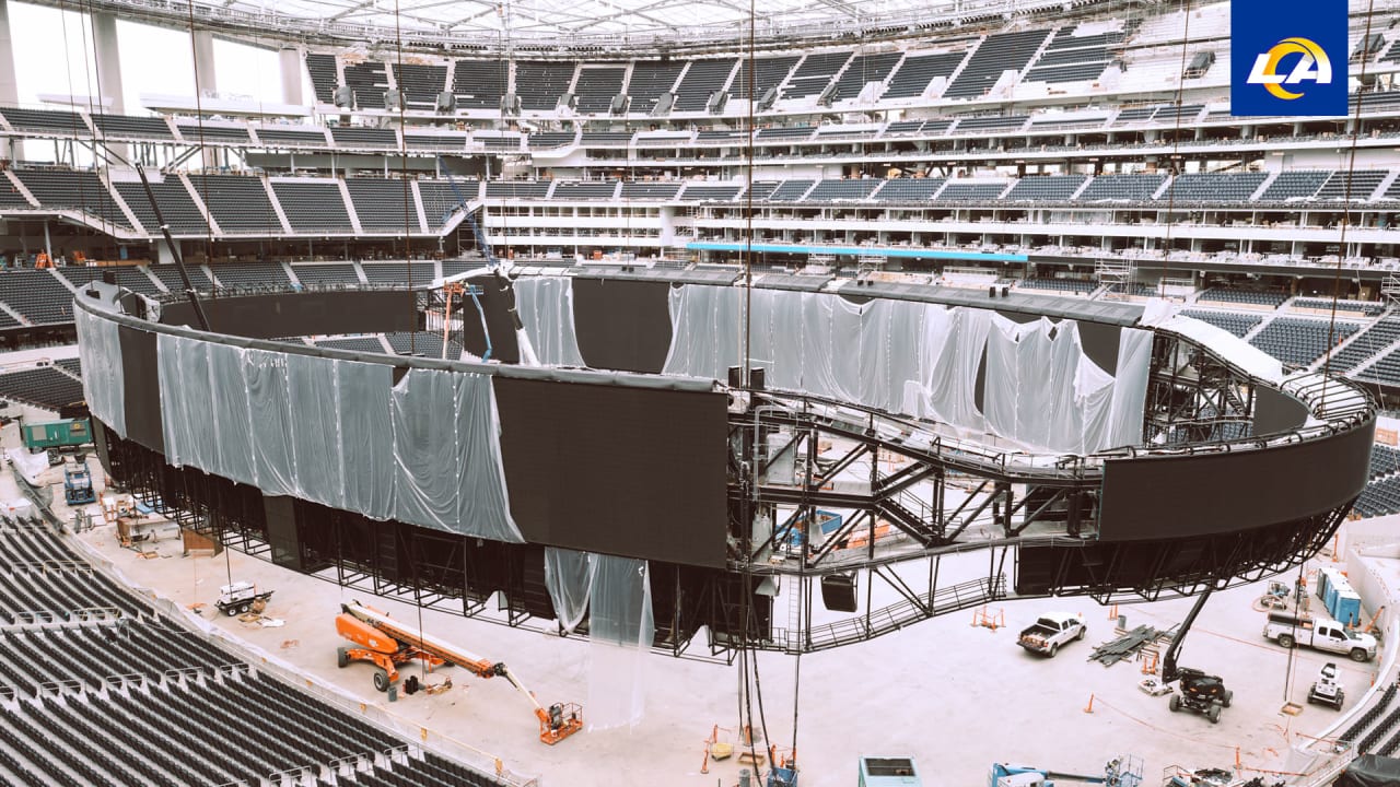 PHOTOS: April progress of SoFi Stadium