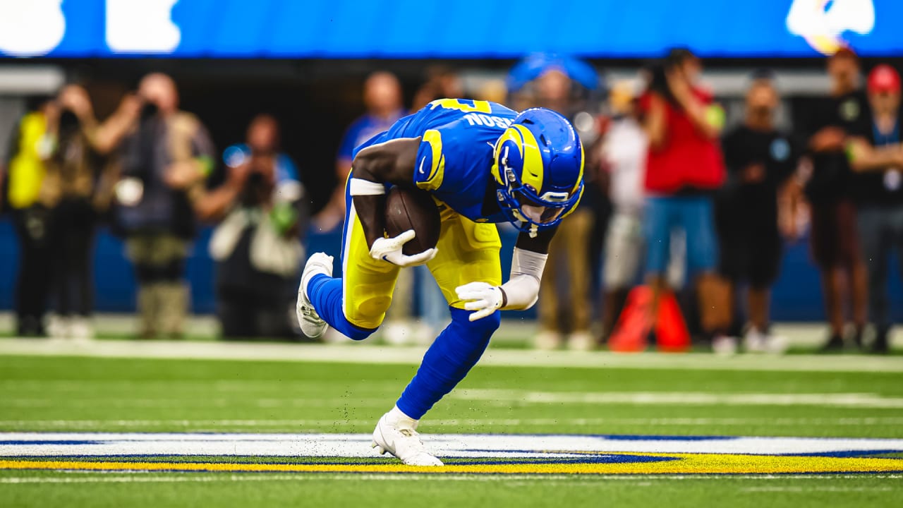 Los Angeles Rams quarterback Stetson Bennett hits wide receiver Tyler ...