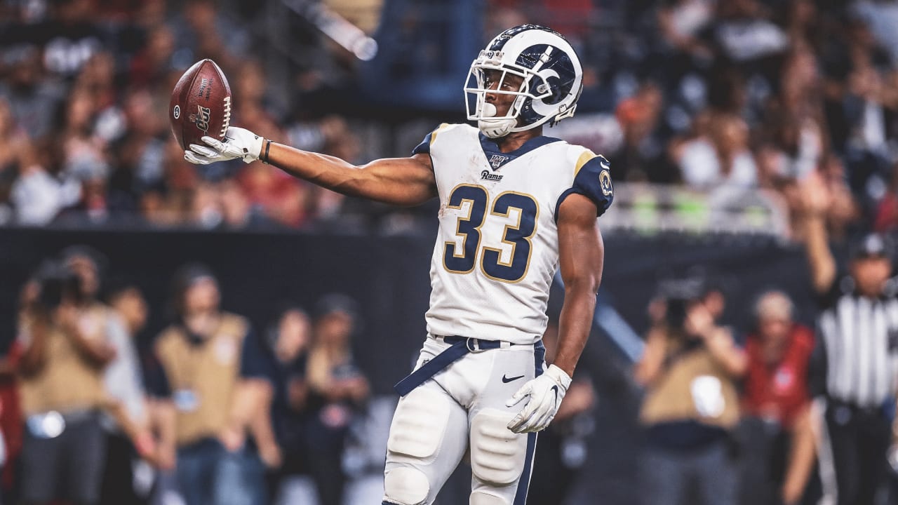 Justin Davis walks into end zone for goal-line TD