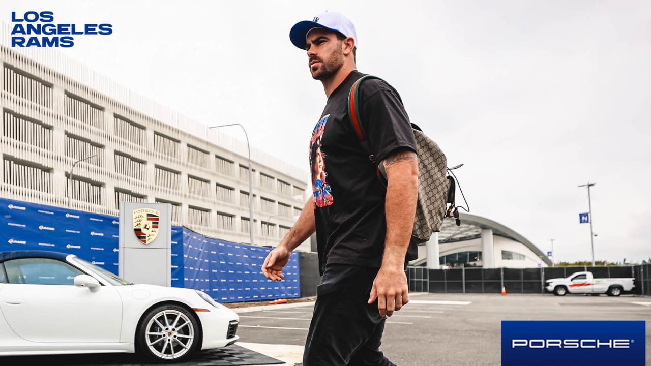 ARRIVAL PHOTOS: Tyler Higbee, Aaron Donald & more Rams players arrive ...