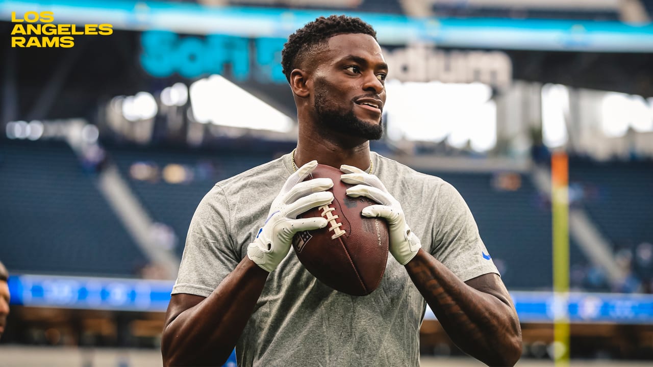 PHOTOS: Rams hit the field at SoFi Stadium for pregame warmups ahead of ...