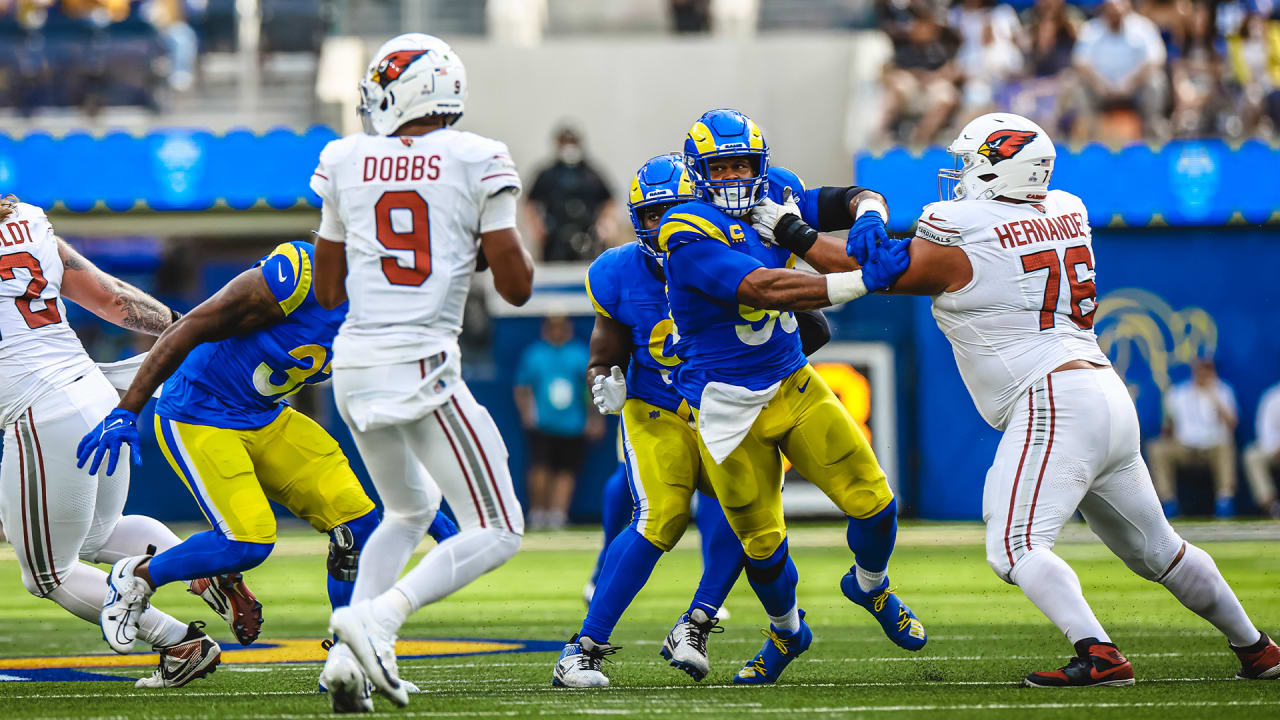 Los Angeles Rams defensive lineman Aaron Donald engulfs QB Josh Dobbs ...