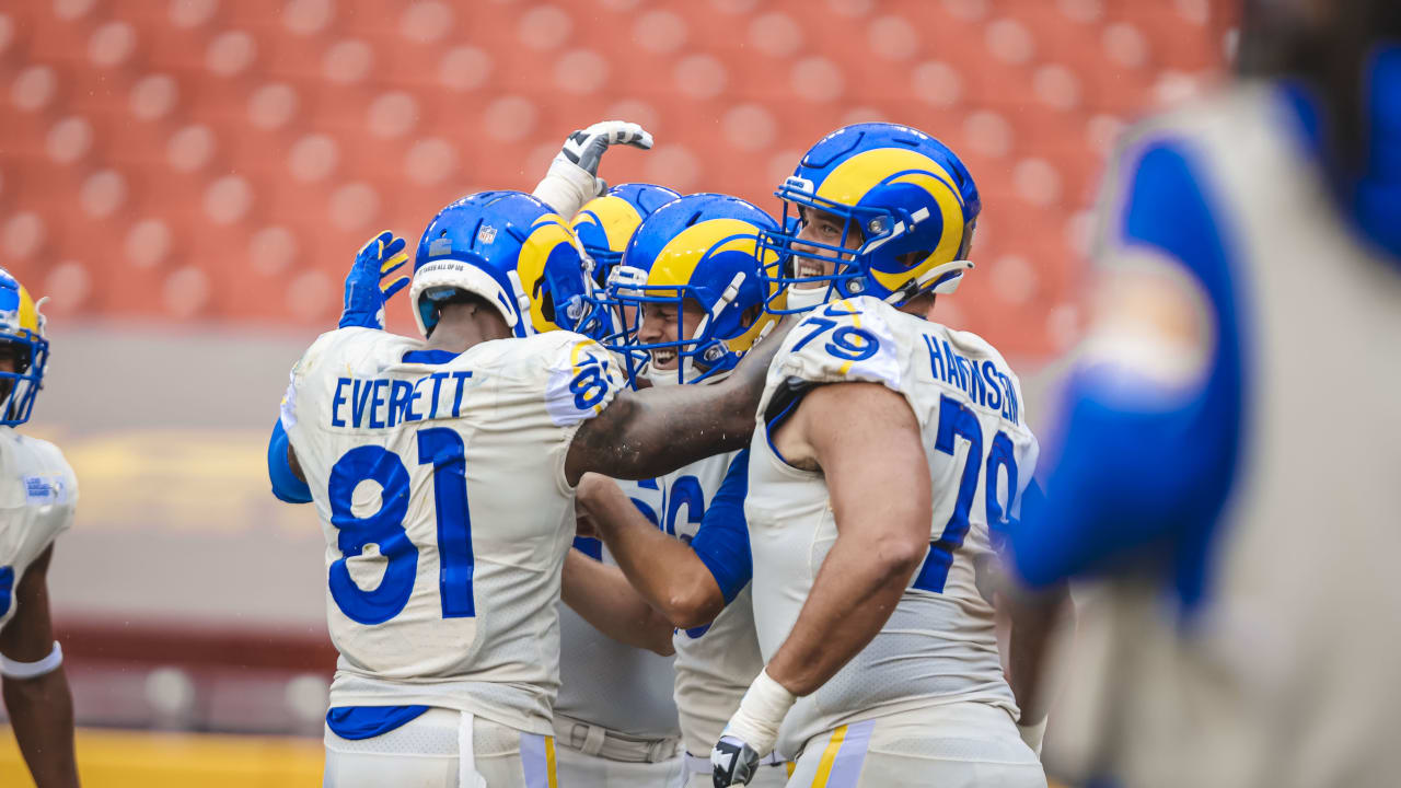 Jared Goff rushes for a 2-yard touchdown vs. Washington Football Team