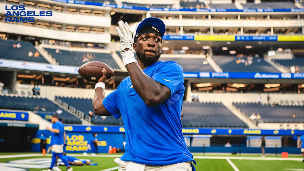 PHOTOS: Rams hit the field at SoFi Stadium for pregame warmups ahead of ...