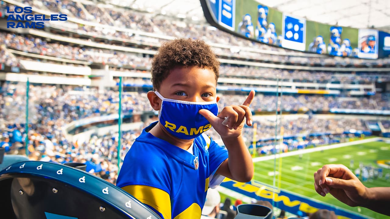 PHOTOS: Best fan moments from Rams Week 7 win over Lions at SoFi Stadium