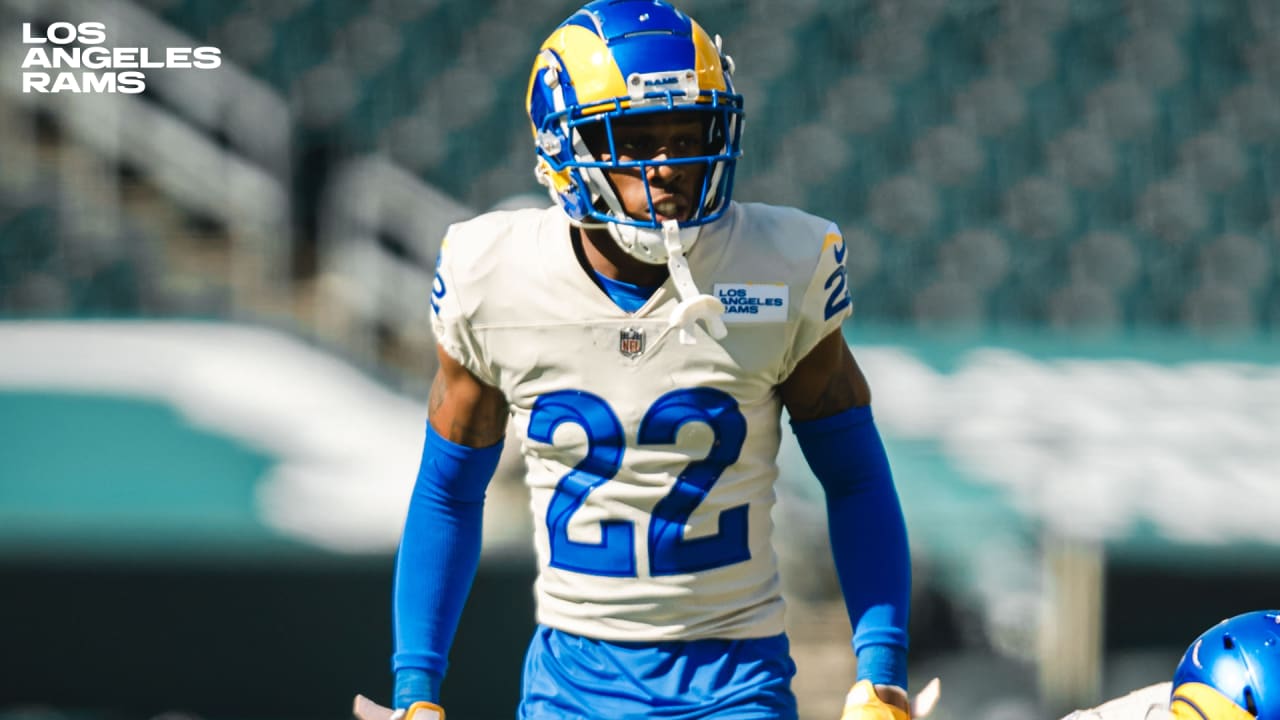 Playing nickel defensive back at age 29, Rams' Troy Hill "trying to age ...