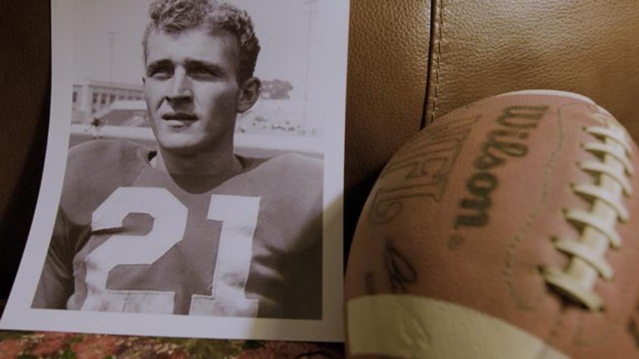 Jim Hardy Relives His Days of Gridiron Glory