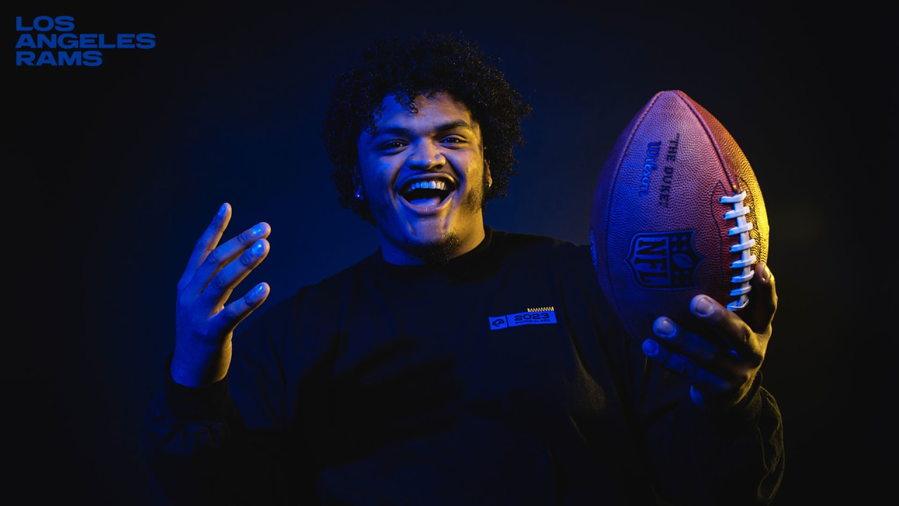 ROOKIE PHOTOS: New look for the new Rams | 2023 Rams rookies portraits