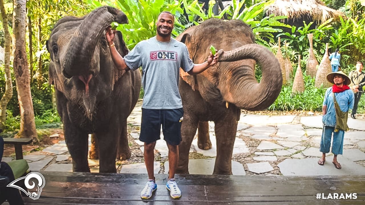 Social Roundup: Beaches, Birthdays, Basketball + Babies