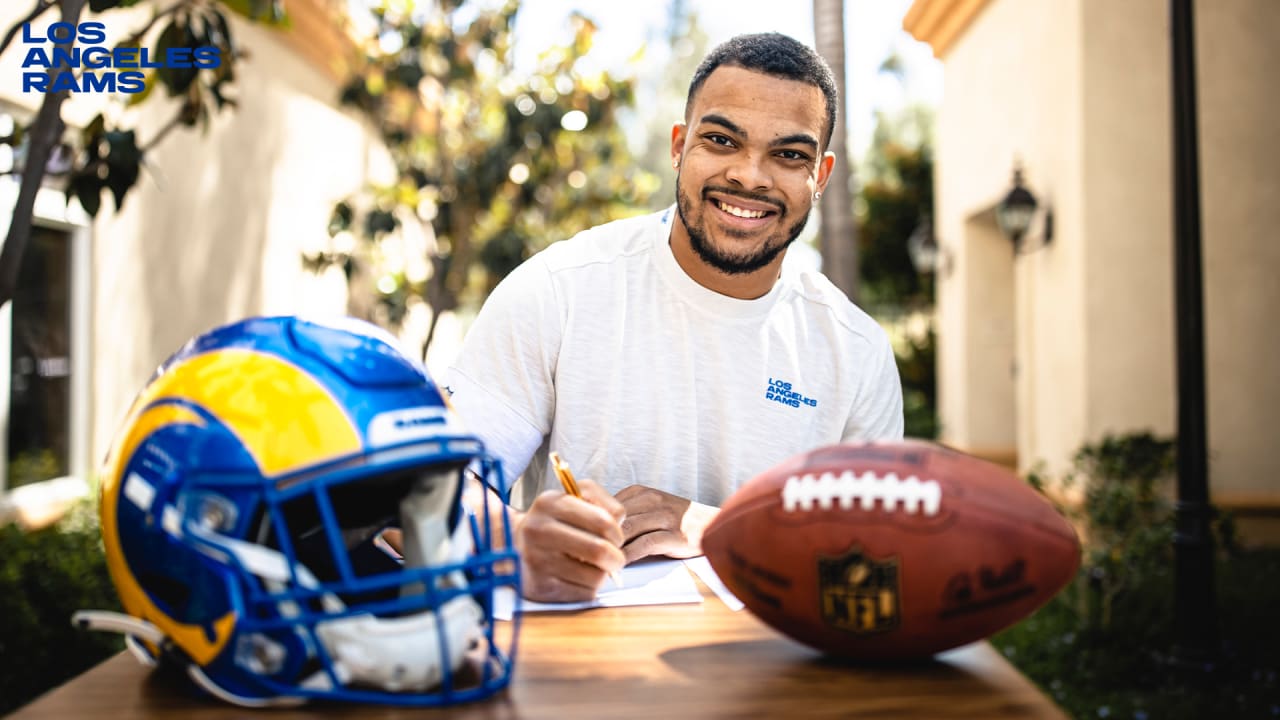 PHOTOS: 10 Rams rookies sign contracts