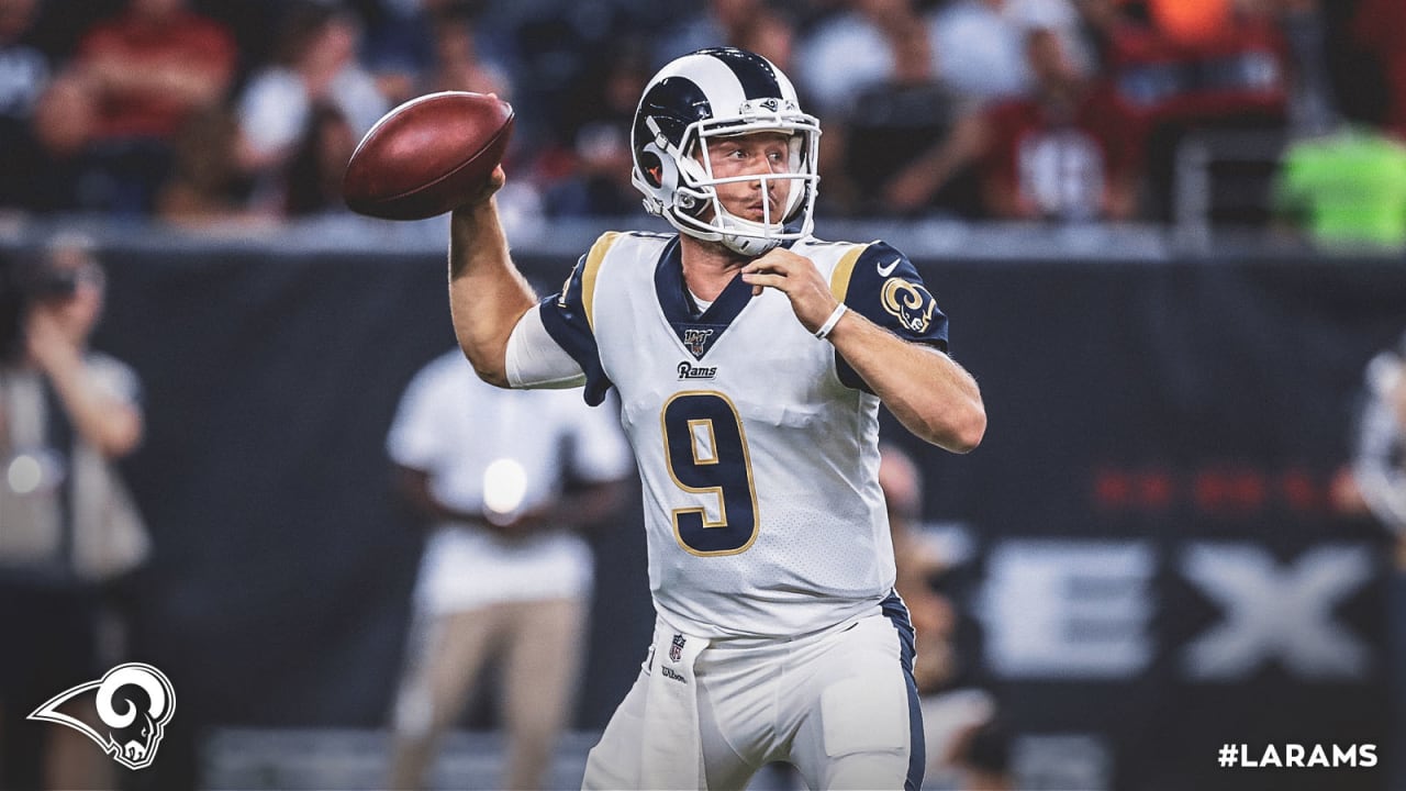 Rams sign nine players to reserve/future contracts