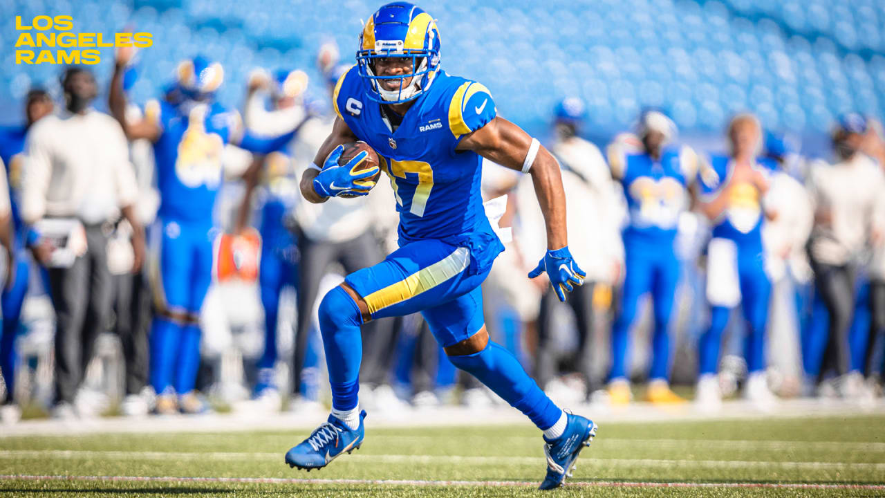 PHOTOS: Best of Rams' Week 3 matchup against the Bills