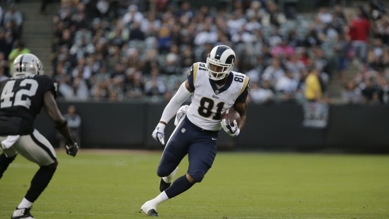 Everett Making Early Offensive Impact