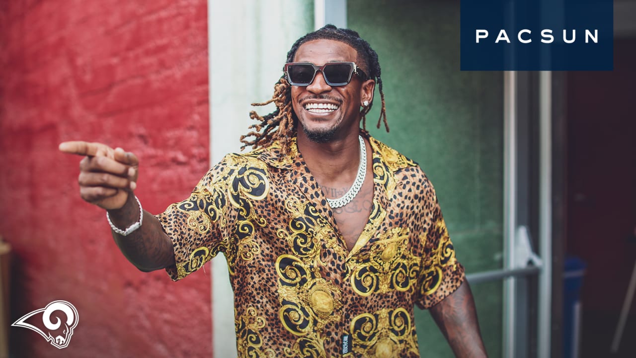 PHOTOS: Rams arrive at Coliseum for first home game of 2019