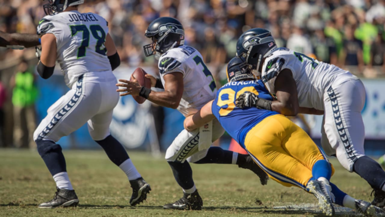 Longacre Off to a Strong Start, Leads the Rams in Sacks