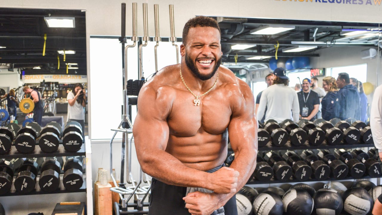 Aaron Donald takes a young football star under his wing for NFL 100's ...