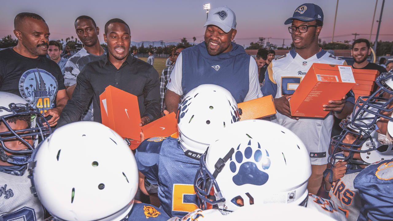 PHOTOS: Rams Surprise Watts Bears with New Cleats