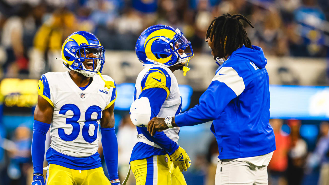 Los Angeles Rams Preseason @ Chargers | Safety Dan Isom Game-Ending ...