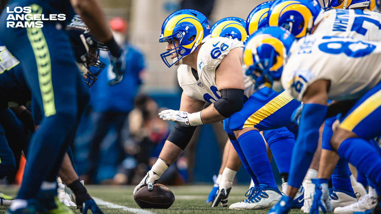 Austin Blythe helps anchor Rams offensive line for second-straight ...