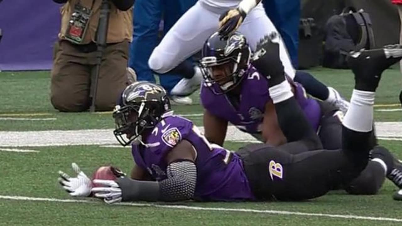 NFLN: Mosley Recovers Austin's Muffed Punt
