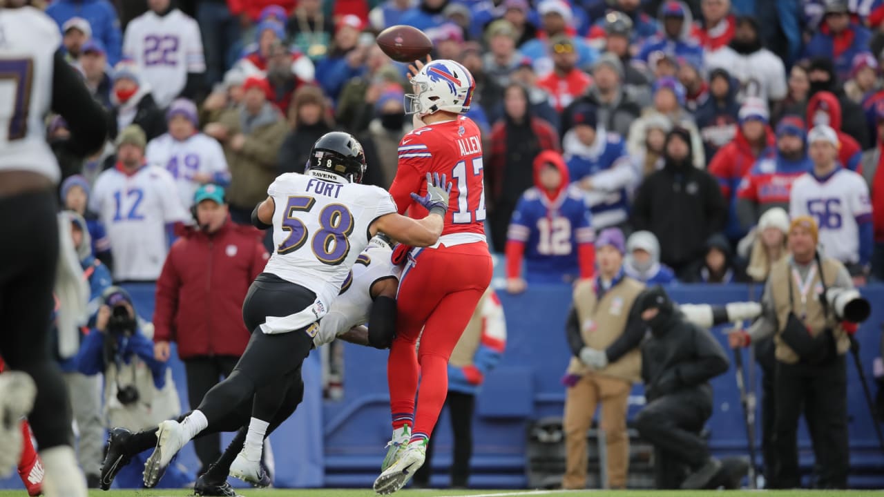 Highlight: L.J. Fort Plants Josh Allen for Huge Sack