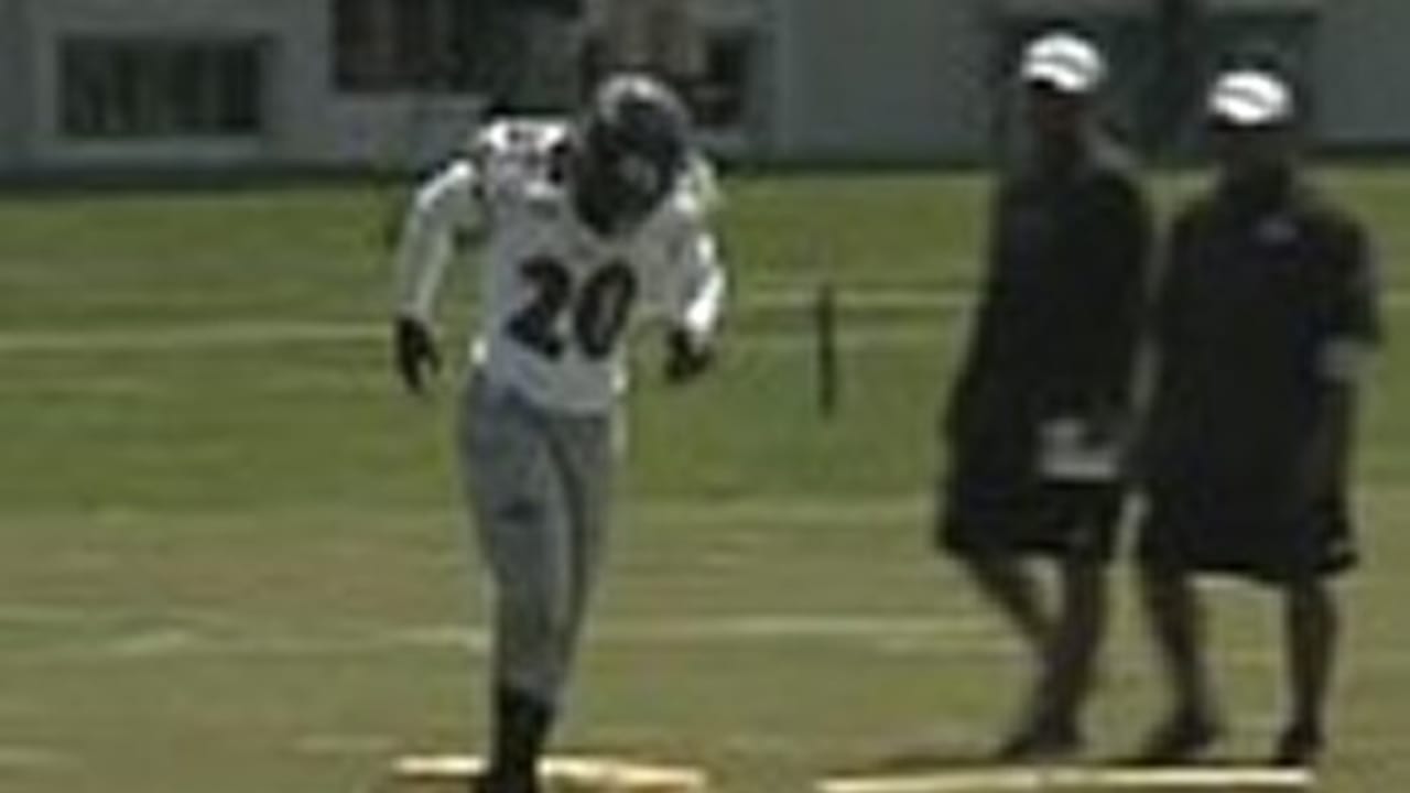 2 Minute Drill: Watch Reed, Raven's First Practice