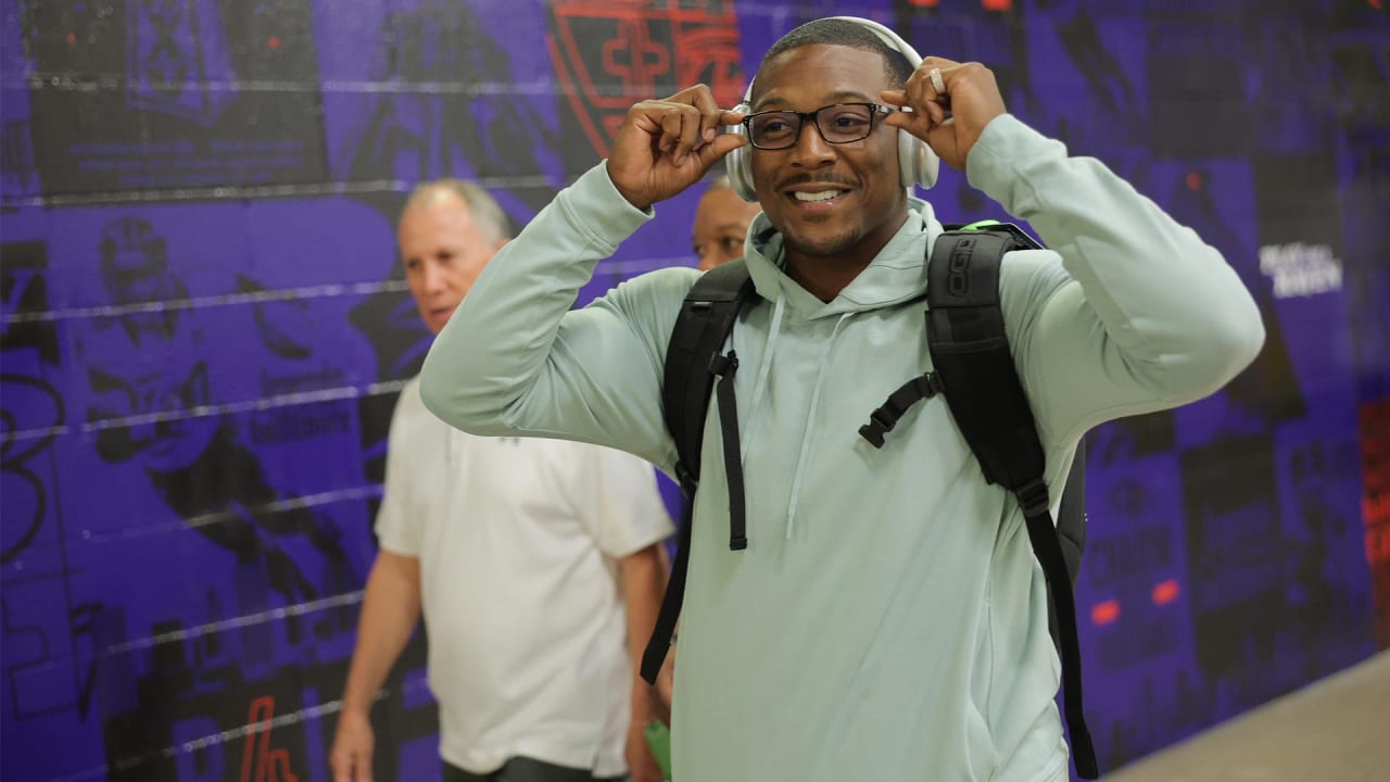 Tony Jefferson Can Finally See After Years Playing With Blurry Vision