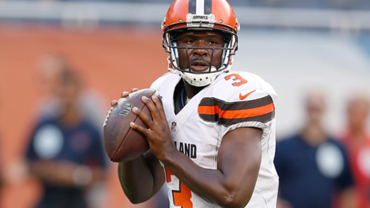 Ravens Sign Quarterback Thaddeus Lewis, Waive Dustin Vaughan