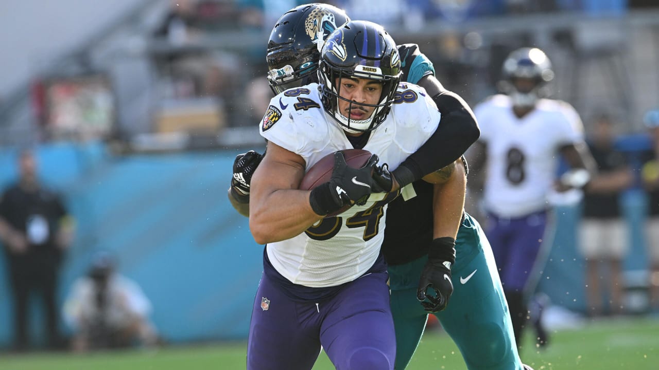 Josh Oliver Opens Second Half With Long Catch | Ravens-Jaguars Highlights