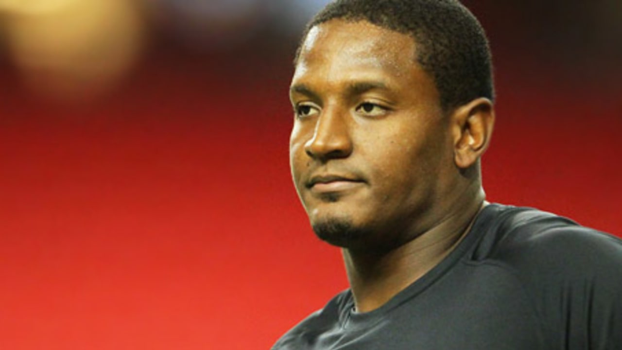 TE Ed Dickson Sustained Shoulder Sprain