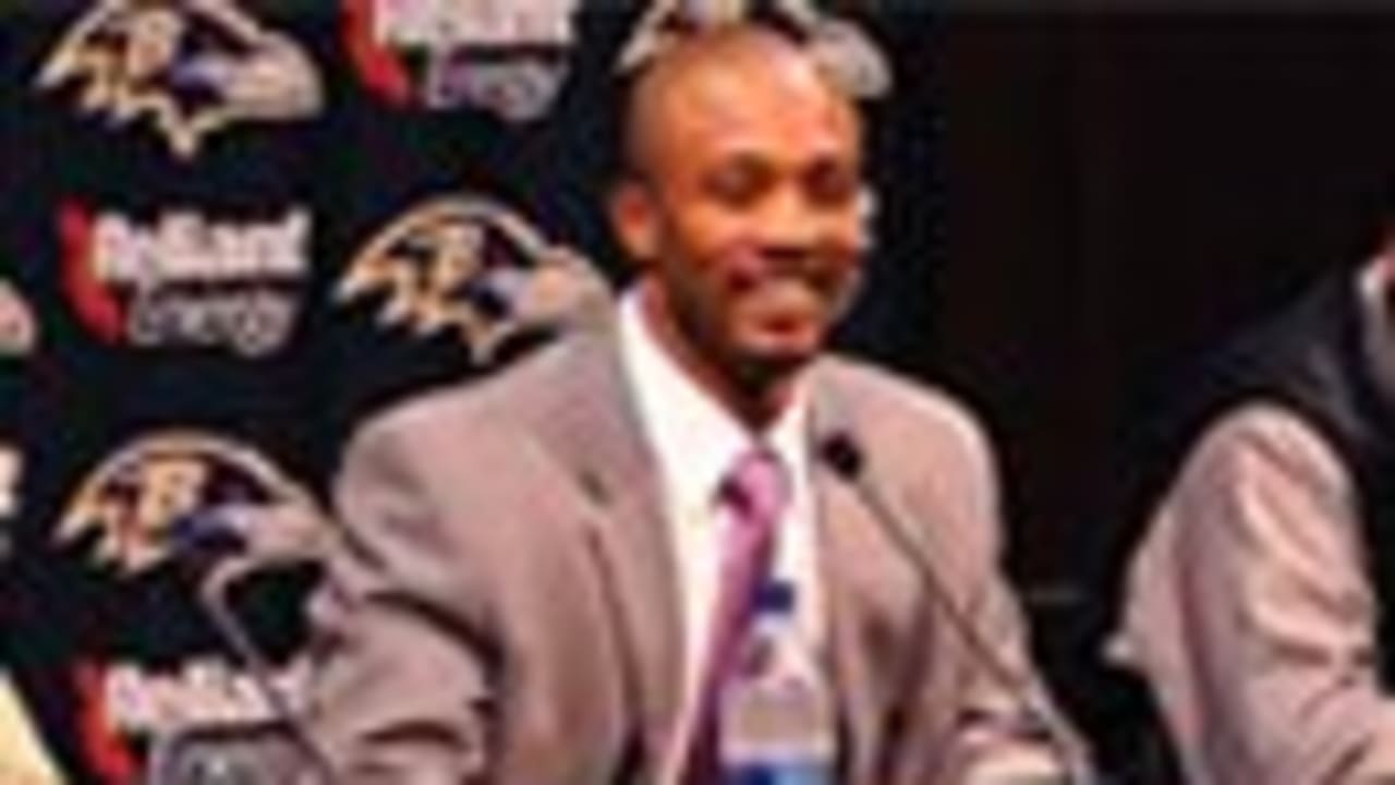 Ravens Sign Foxworth to Four-Year Deal