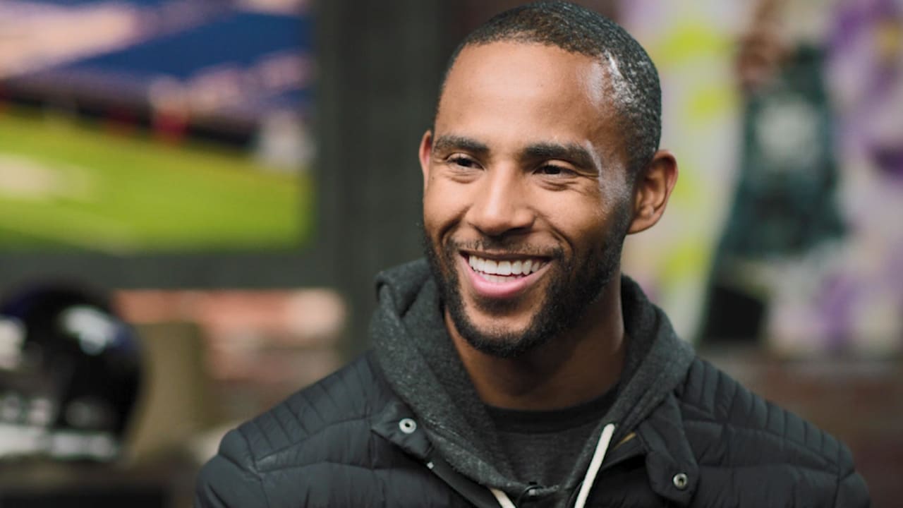 1-on-1 With Justin Bethel: Funny Story About How Signing Happened