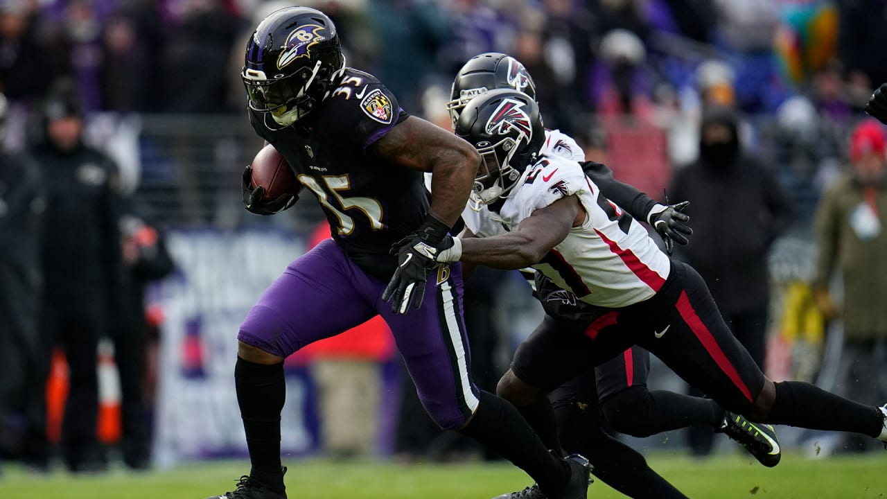 Gus Edwards' Best Runs From 99-yard Game vs. Falcons