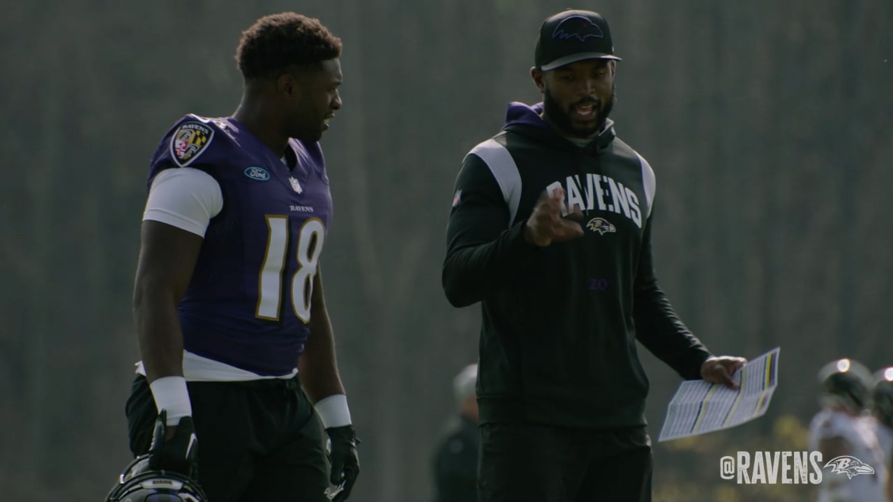 First Look at Roquan Smith at Ravens Practice