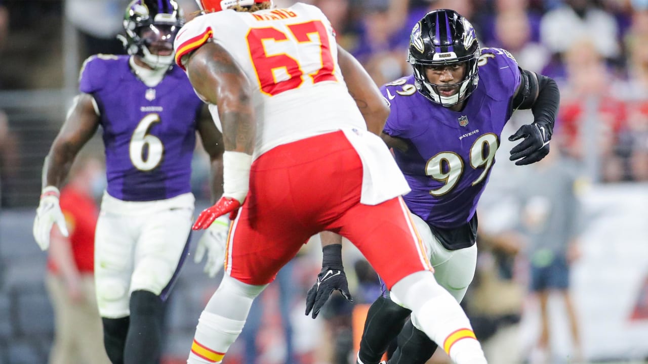 Odafe Oweh Wins AFC Defensive Player of the Week