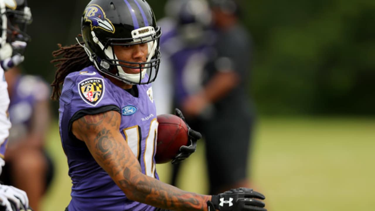 News and Notes 8/14: Chris Moore Impresses With Long Touchdown Catch