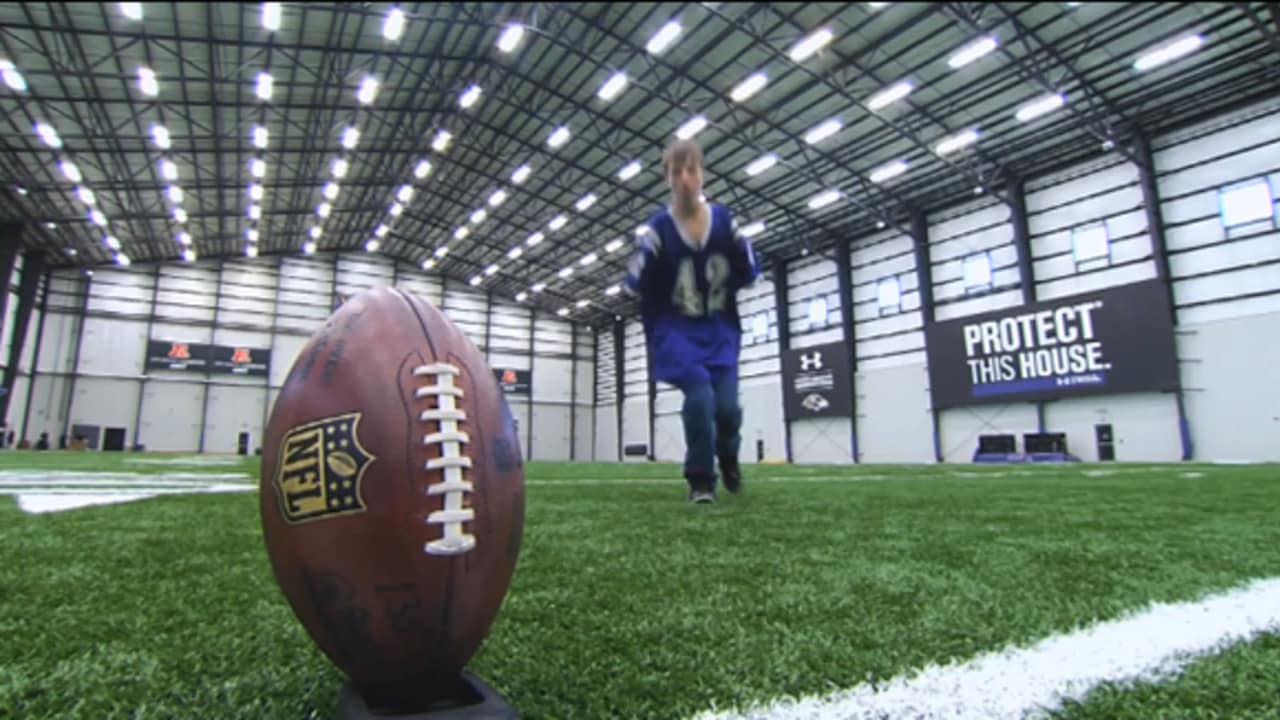 Justin Tucker Practices With Armless Kicker