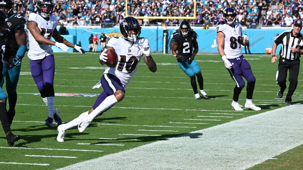 Demarcus Robinson Hauls in Big Gain | Ravens-Jaguars Highlights