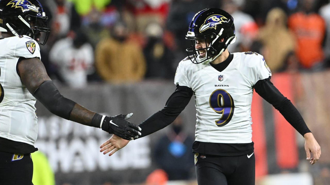 Justin Tucker Drills 53-Yarder for New Record | Ravens-Browns Highlights
