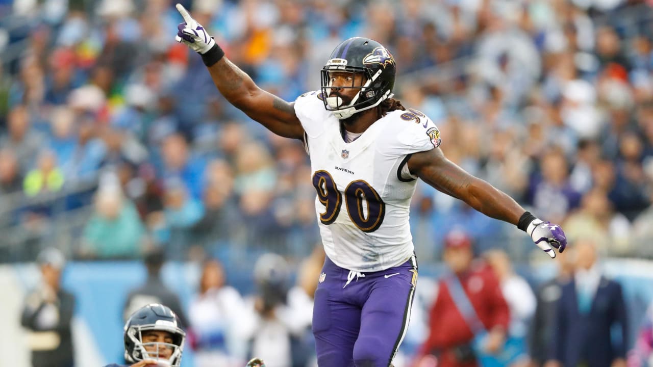 Highlight: Za'Darius Smith Gets His Second Sack, And Strip