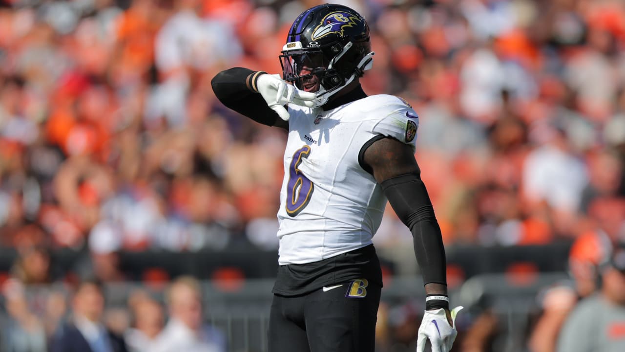 Patrick Queen Detonates on Dorian Thompson-Robinson for Sack | Ravens ...
