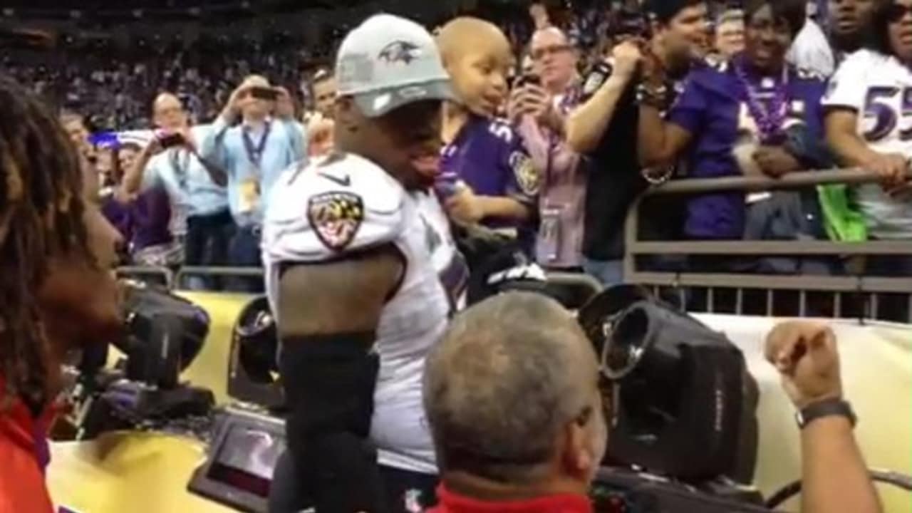 Fan Pass: Suggs Brings Kids On Field To Celebrate