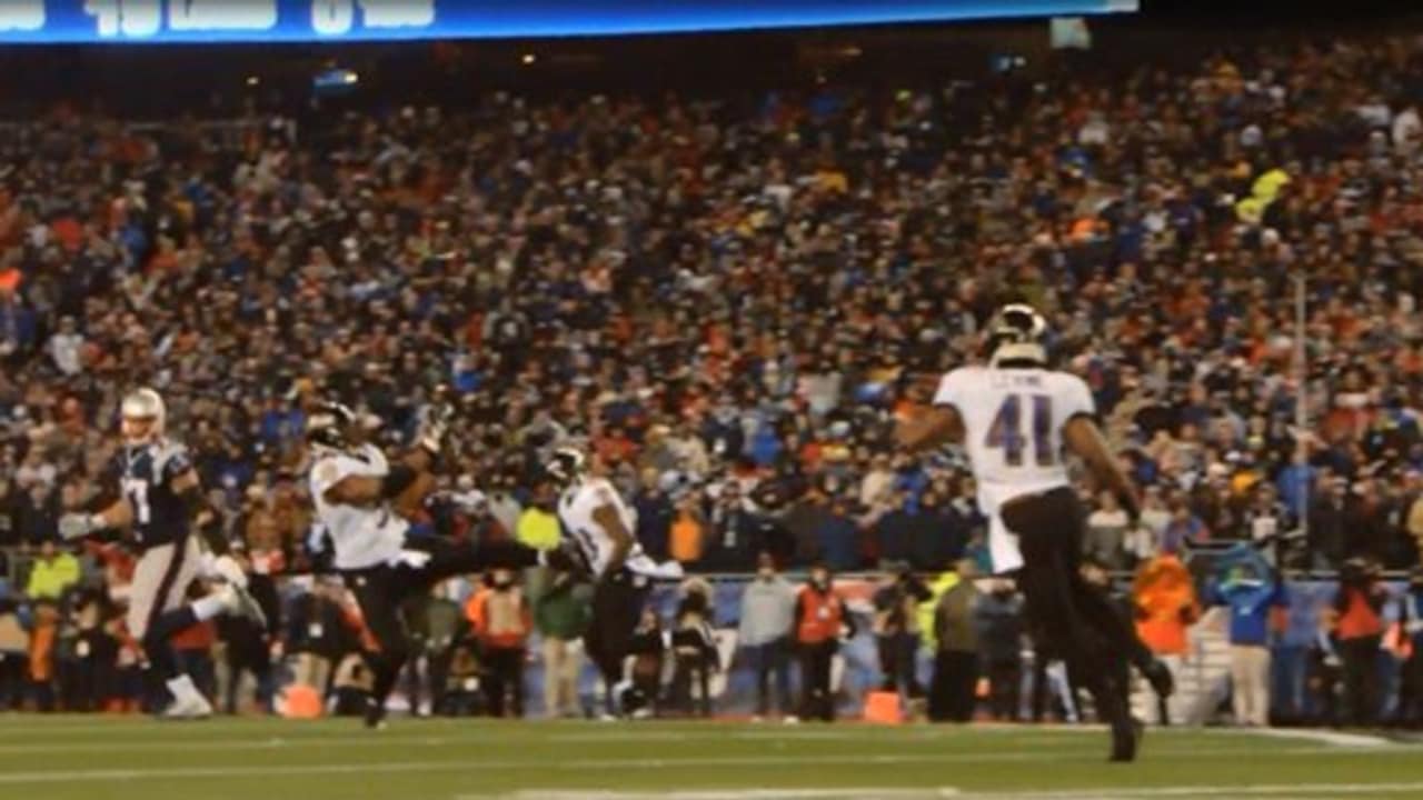 Daryl Smith Gets INT While Falling To Ground